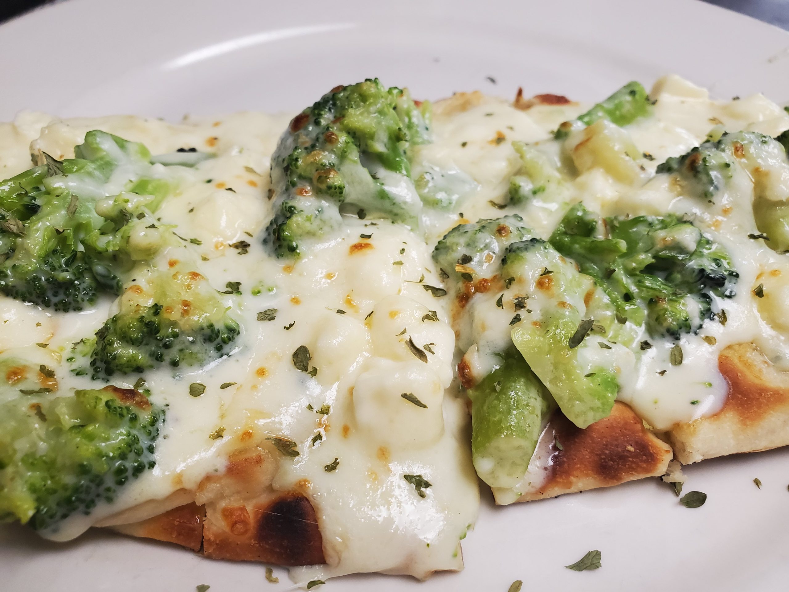 LT Evans Restaurant – Your Home Town Eatery & Draft House